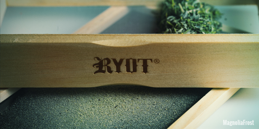 How To Make Dry Sift Hash | Step-By-Step Guide - Zamnesia Blog