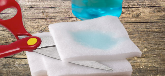 How To Keep Your Trimming Scissors Clean - Zamnesia Blog