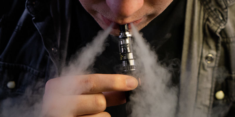 How To Properly Inhale Weed - Zamnesia USA